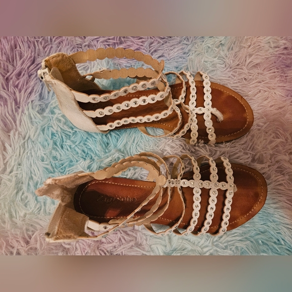 Zigi Soho | Shoes | Zigi Soho White Strappy Bling Sandals | Poshmark